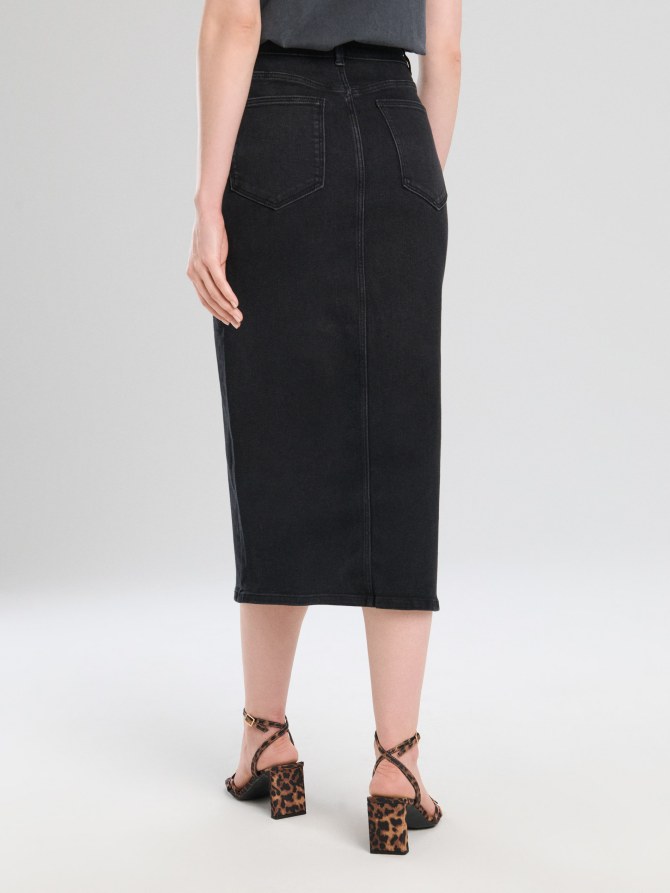 Sinsay suknje obećavaju jesen punu stila: Evo koje vrijedi uloviti već sada